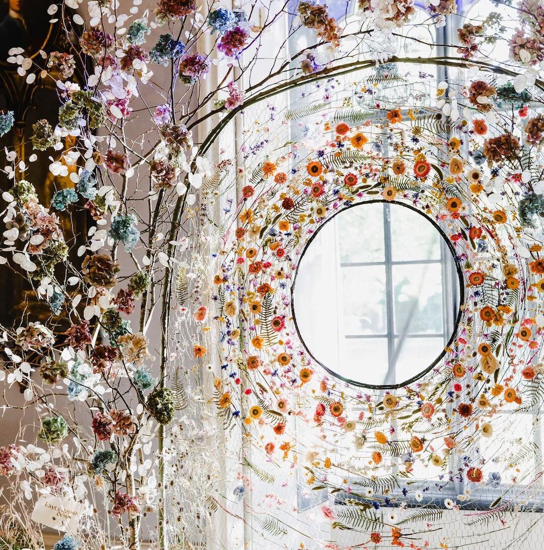 Layla Robinson is Breathing a New Life Into Dried Flowers - Our Funny ...